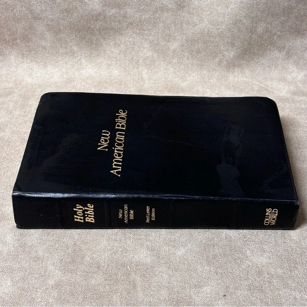Media | 1976 New American Bible Holy Bible Red Letter Edition Collins ...